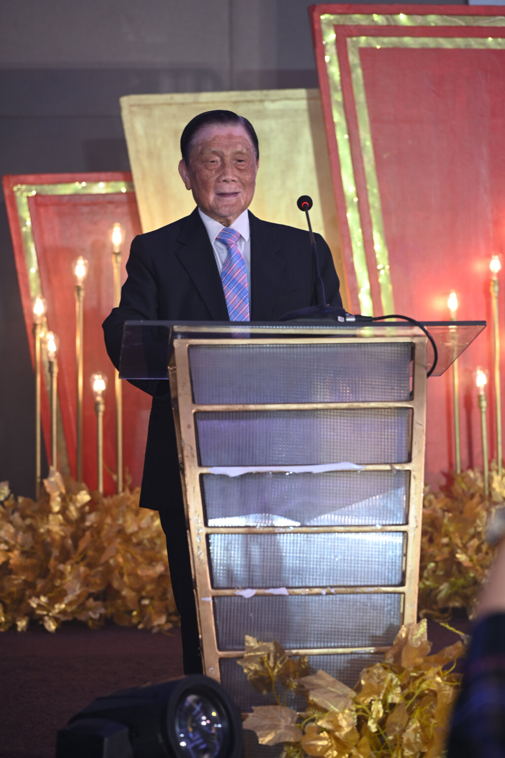 Chinese General Hospital Pays Tribute to its Doctors (Doctor's Night ...